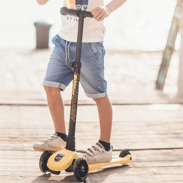 Scoot Ride Highway Kick 3 Fold-Away Scooter