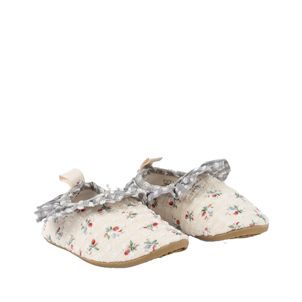 All Footwear – Ando