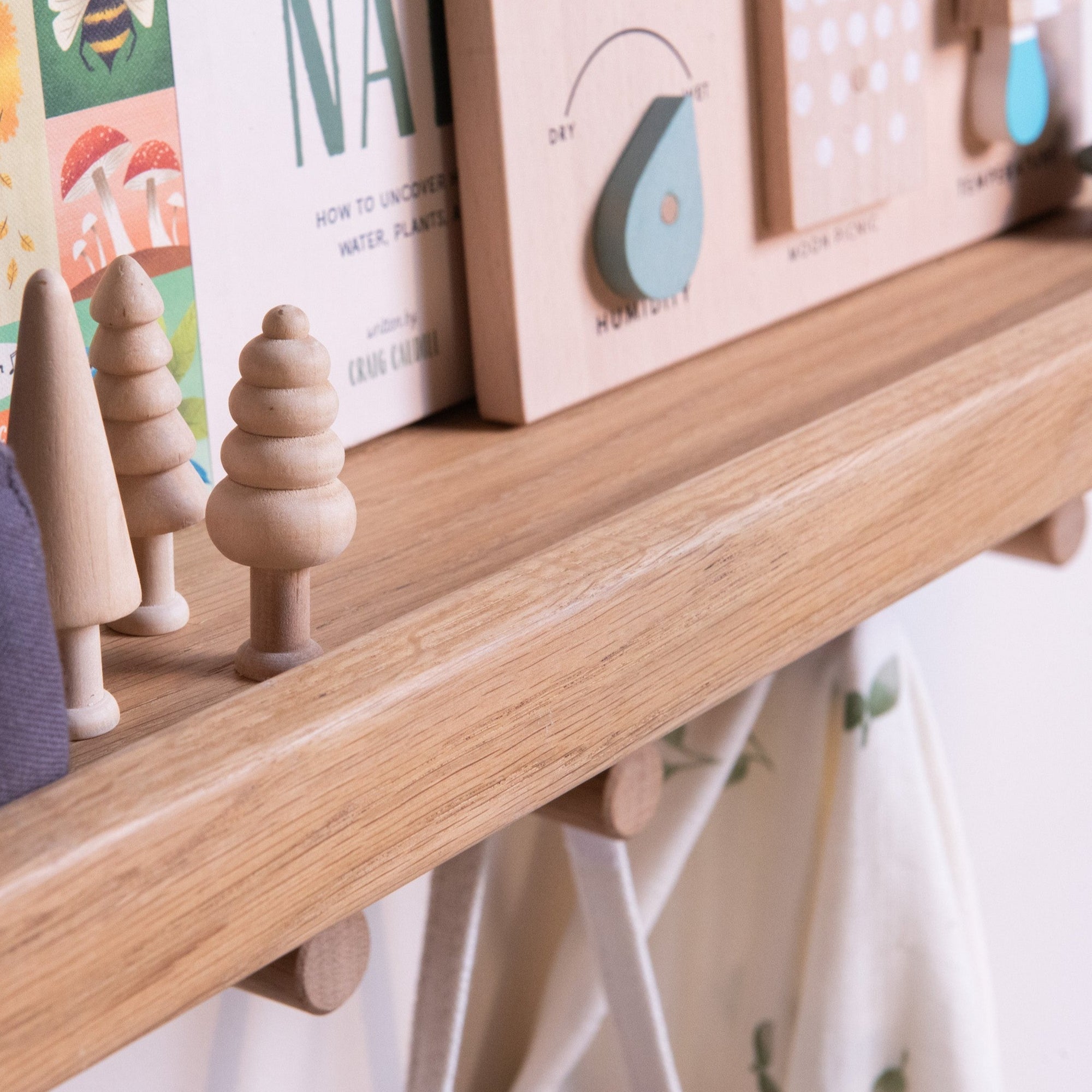 Signature Wall Mounted Shelf With Pegs (Solid Oak) - Nestie
